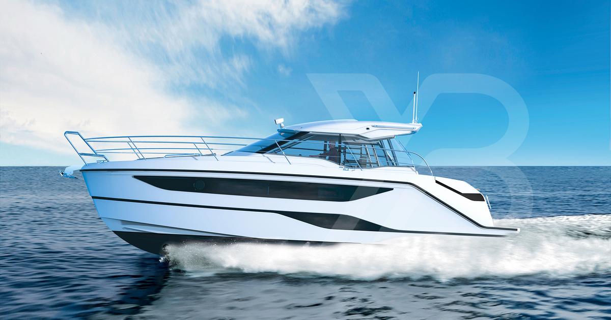 Bavaria SR33 nominated for four awards | YachtBuyer