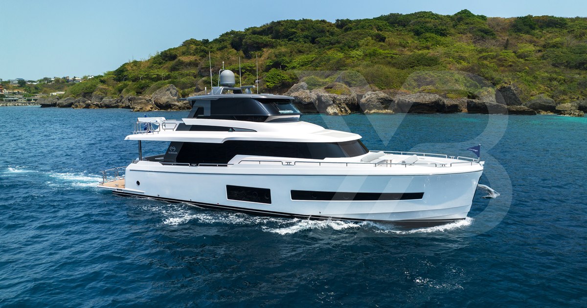 Horizon Yachts unveil updated V74 at Sanctuary Cove | YachtBuyer