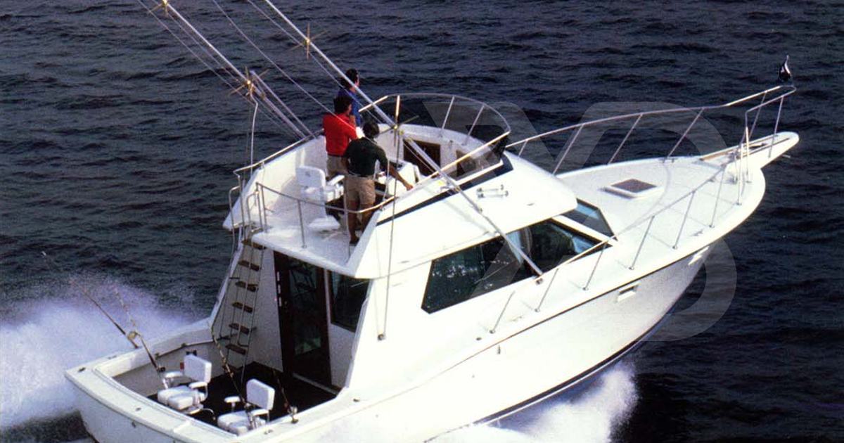 Hatteras 36 Convertible Yacht (Gen 2, 1983 - 1987)