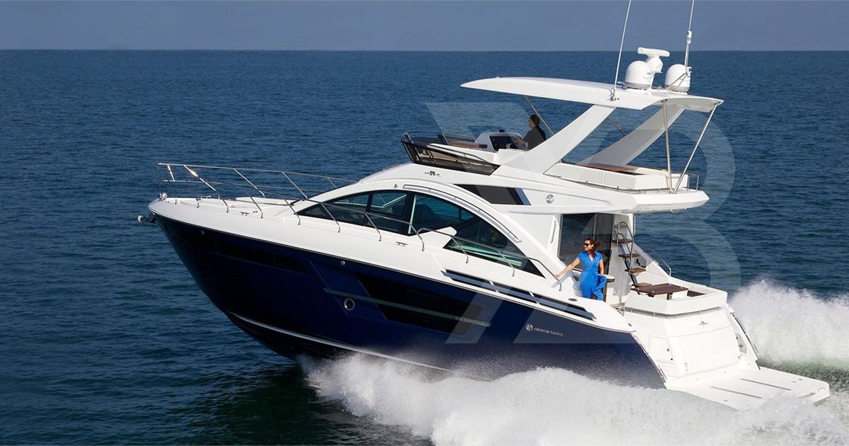 Cruisers 54 Fly Yacht (2017 - 2023)