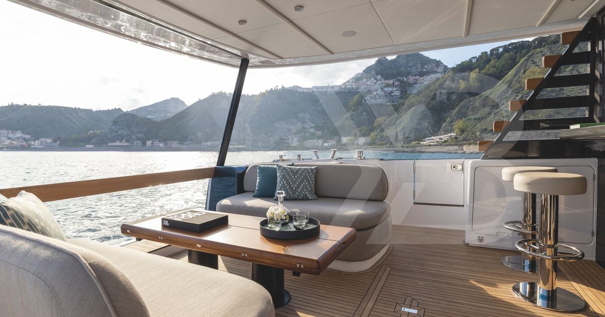 Azimut Magellano 60 Review (2023 Edition) | YachtBuyer