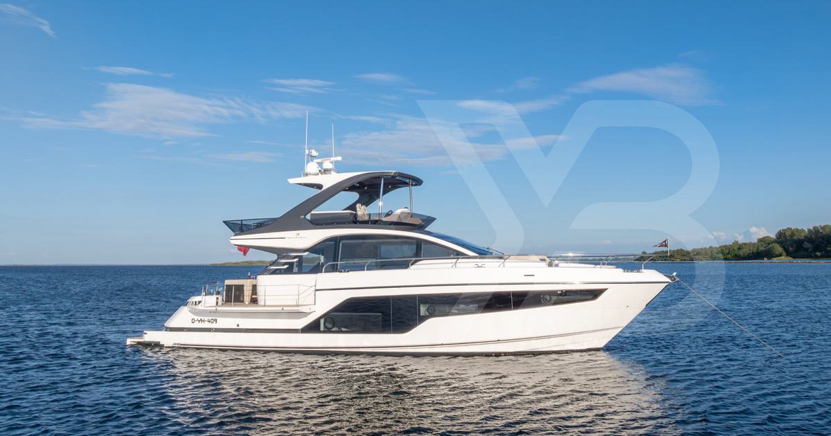 Fairline Squadron 58 Boat