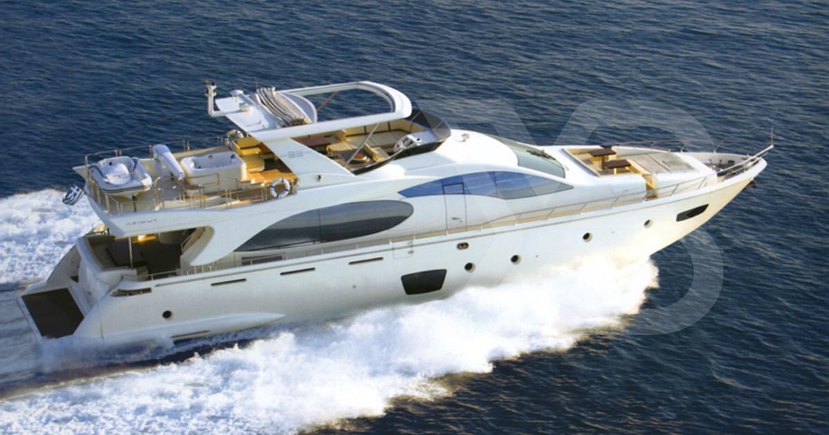Azimut 88 Yacht (Mk1, 2007 - 2011) | YachtBuyer