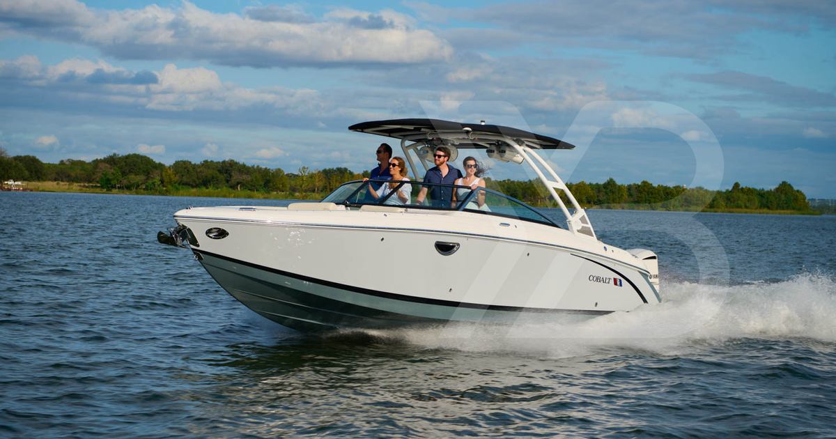 Cobalt Boats 30SC OB Boat