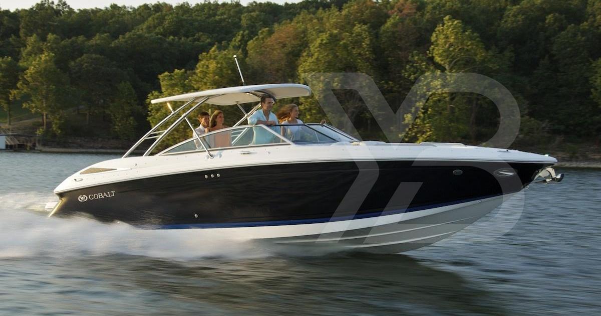 Cobalt Boats Cobalt 302 Boat (2013 - 2017)