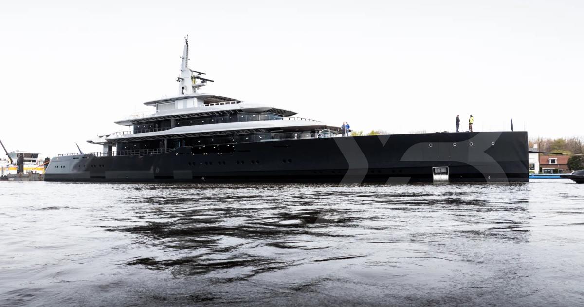 WATCH: 80m Feadship Superyacht Thalassa (Project 826) Launched with ...