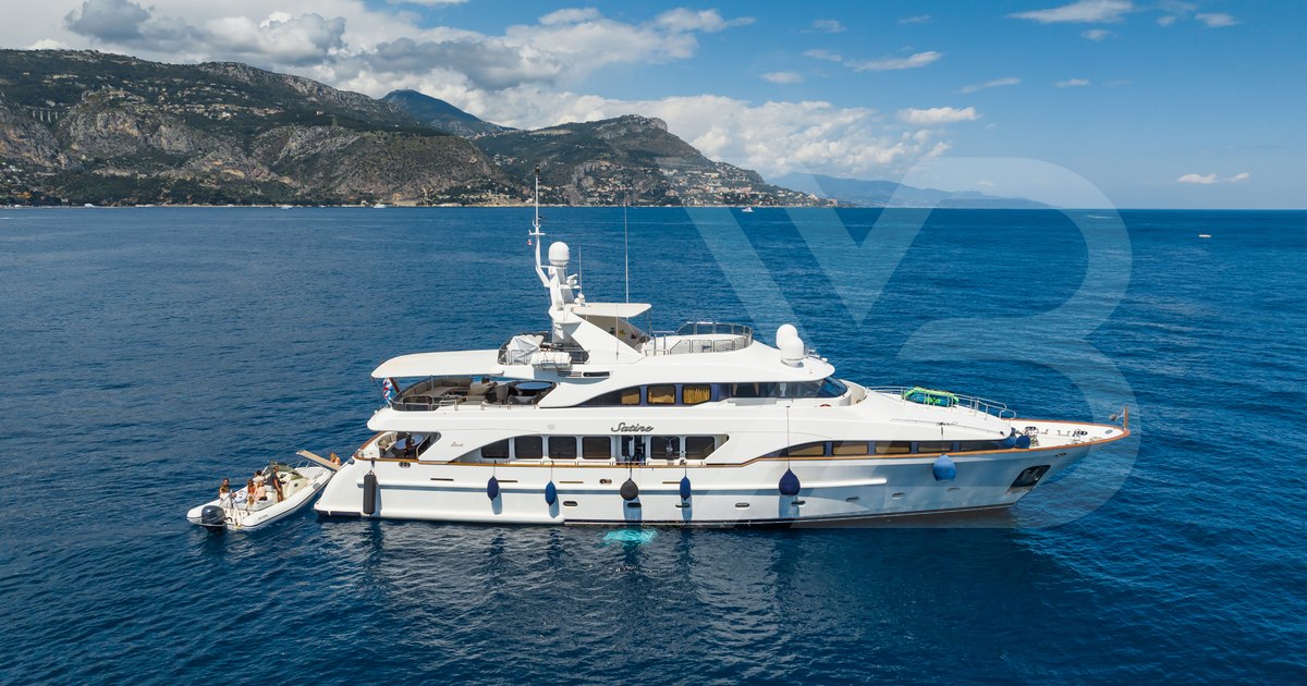 SATINE Yacht - 115ft Benetti 2001 | YachtBuyer