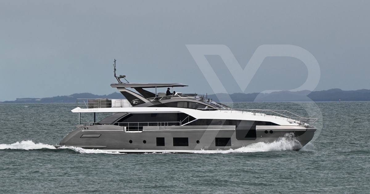 LANCE EAST Yacht - 27m (88ft) Azimut 2021 | YachtBuyer