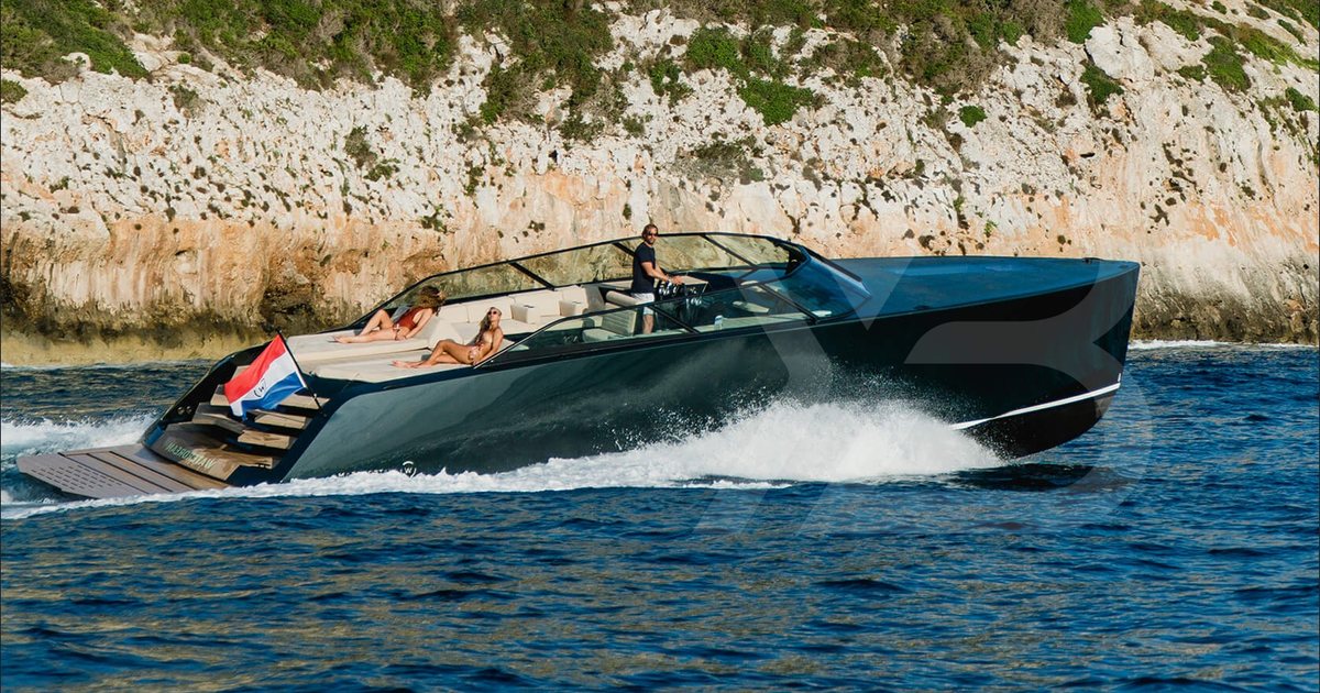 Waterdream 55 Boat