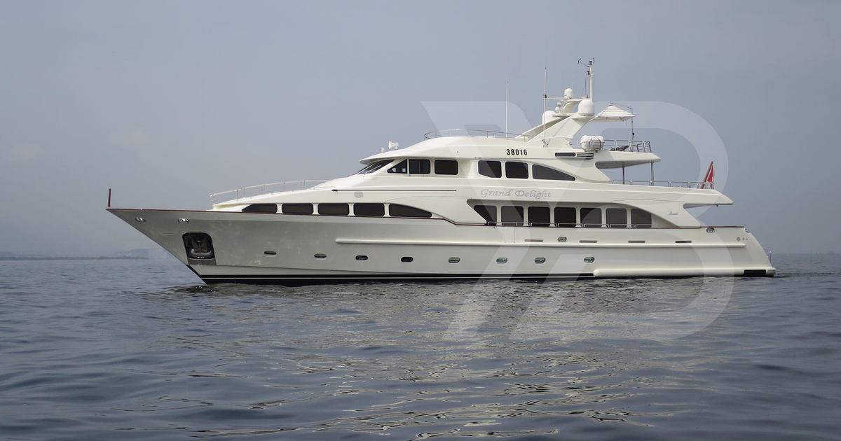 GRAND DELIGHT Yacht - 115ft Benetti 2003 | YachtBuyer