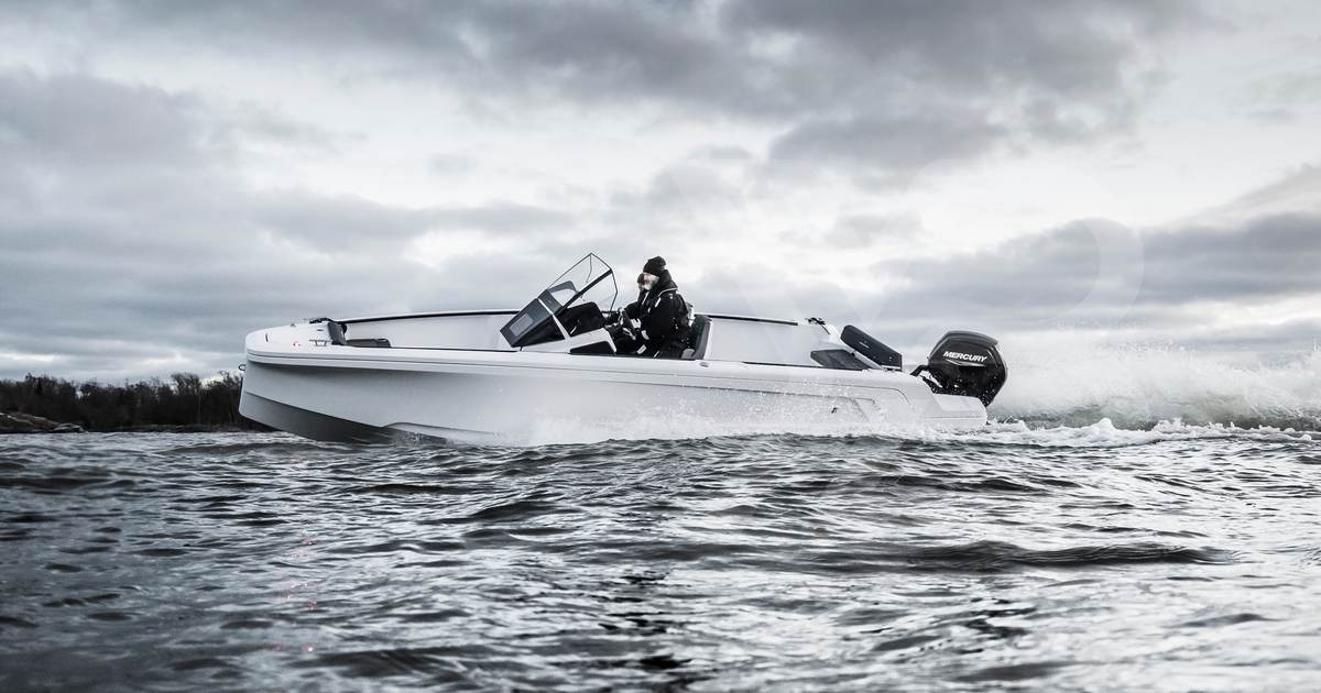 Axopar 22 Spyder Boat