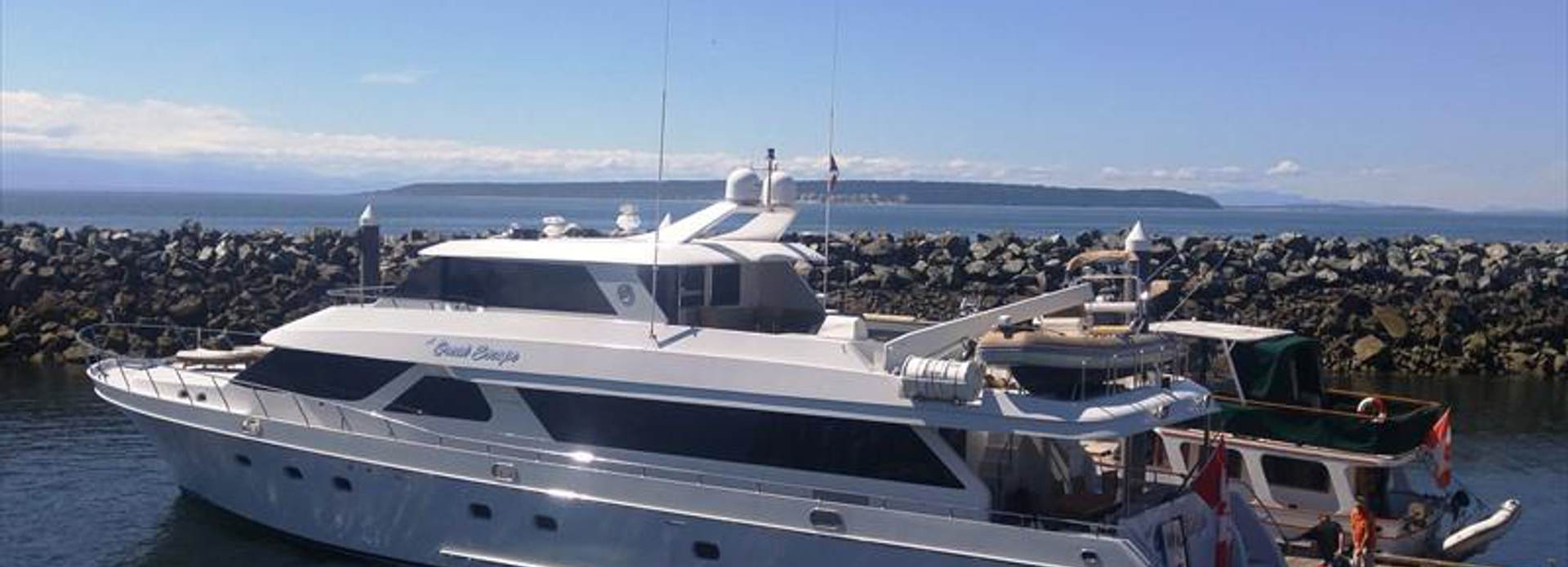 A GREAT ESCAPE Yacht - 103ft Ocean Alexander 2008 | YachtBuyer