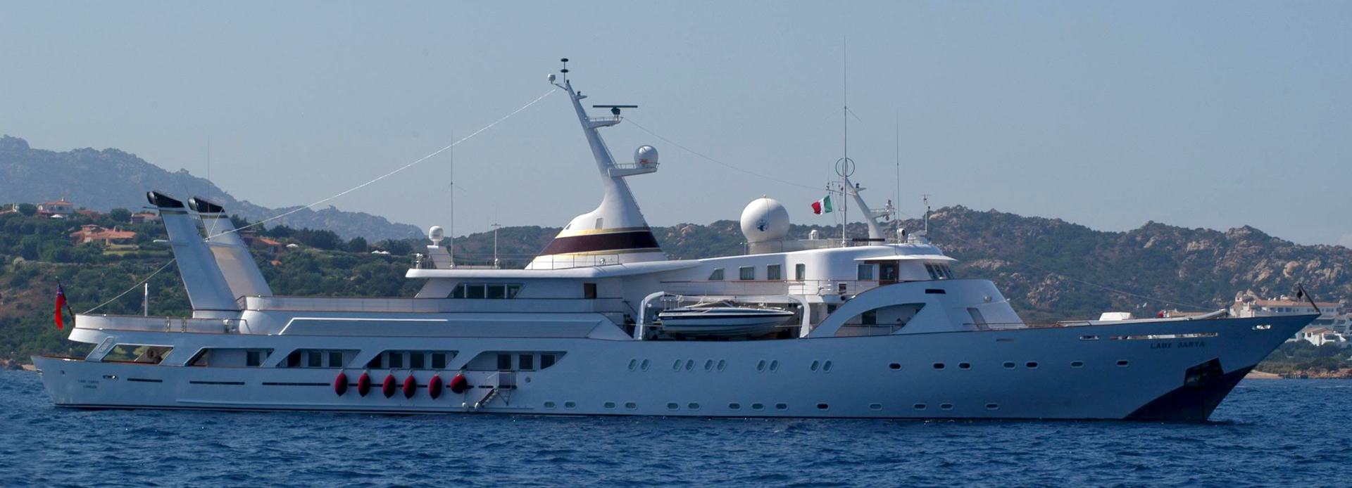 LADY SARYA Yacht - 77m (251ft) Nuovi Cantieri Apuania 1972 | YachtBuyer
