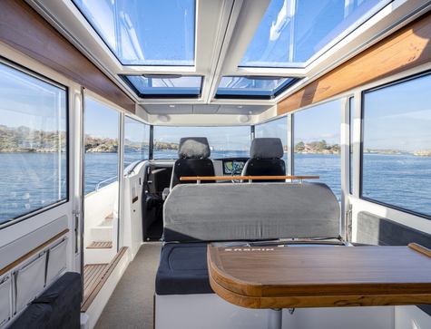 Nimbus Commuter 11 Boat