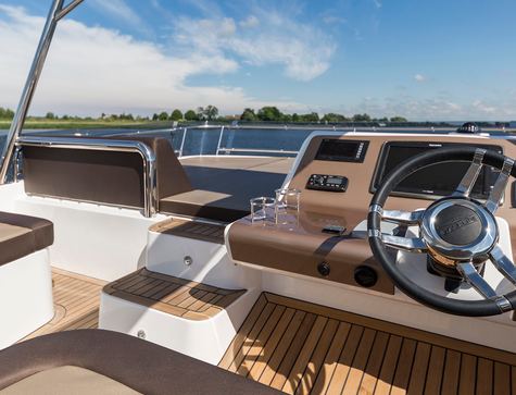 Galeon 660 Fly Yacht (2015 - 2017)