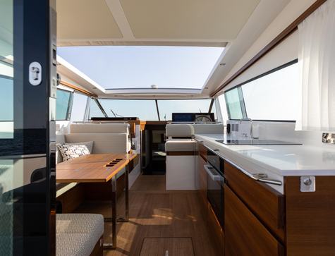 Delta Powerboats 48 Coupé IB Boat