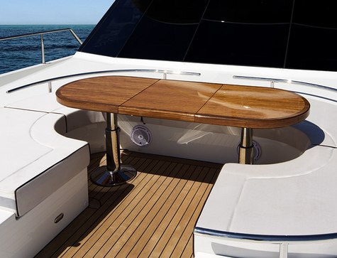 Ocean Alexander 90 Flybridge Yacht (Gen 2)