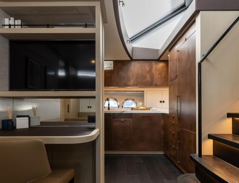 Mulder Favorite 2200 Boat | YachtBuyer