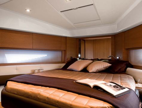Azimut Atlantis 48 Yacht (2013 - 2014)