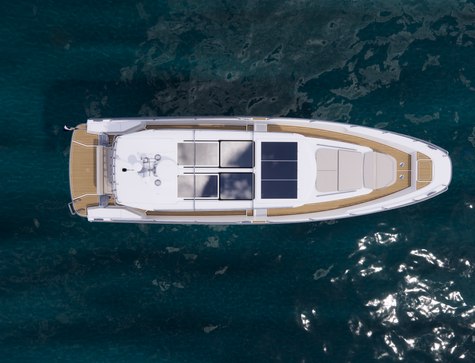 Nimbus Commuter 12 Boat