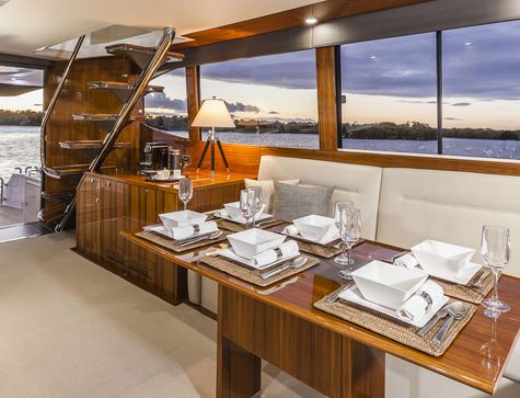 Maritimo M62 Yacht (2013 - 2016)