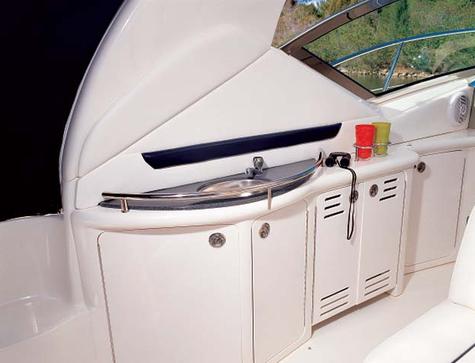Sea Ray 44 Sundancer Yacht (Gen 2, 2006 - 2008)