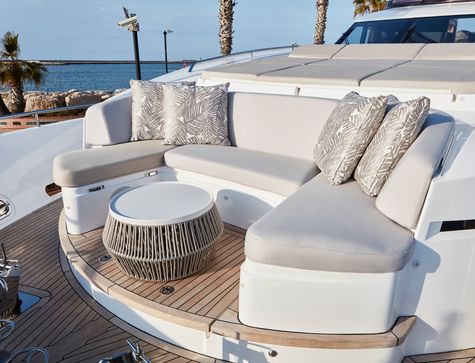 Princess 30M Yacht (2016 - 2021) | YachtBuyer