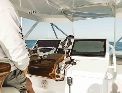 Bertram 61 Convertible Yacht