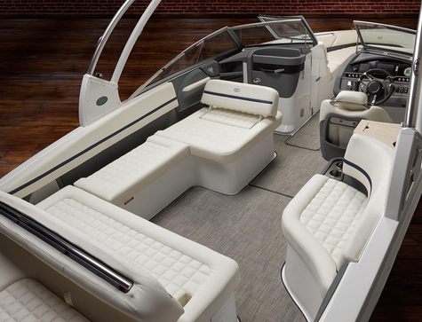Cobalt R7 Surf Boat (2017 - 2022)