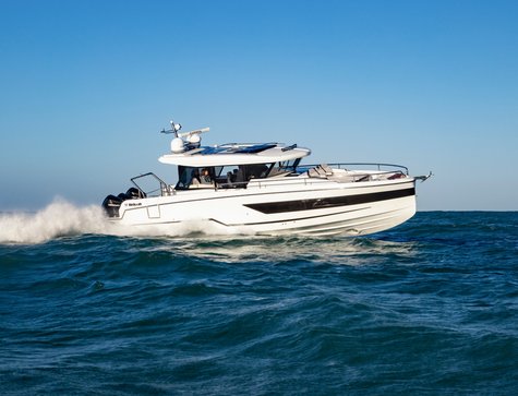 Wellcraft 38 Explorer Boat | YachtBuyer