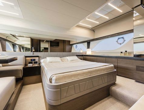 Ferretti 550 Yacht (Gen 2, 2015 - 2022)