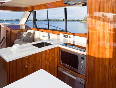 Maritimo M48 Yacht (2006 - 2011) | YachtBuyer