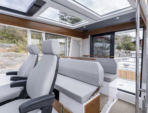 Nimbus Commuter 11 Boat | YachtBuyer