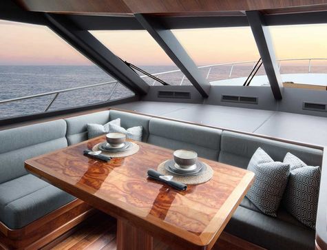 Ocean Alexander 90 Flybridge Yacht (Gen 2)