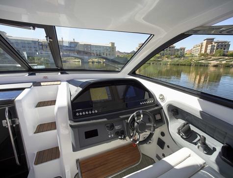 Cobalt A40 Coupe Yacht (2015 - 2019)