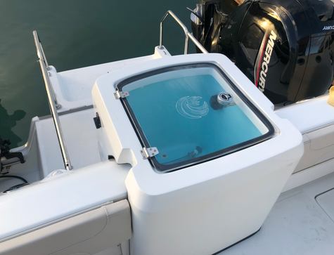 Aquila 28 Molokai Cuddy Powercat