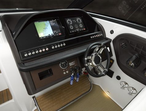 Cobalt A40 Boat (2014 - 2017)