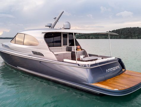 Palm Beach GT60 Boat