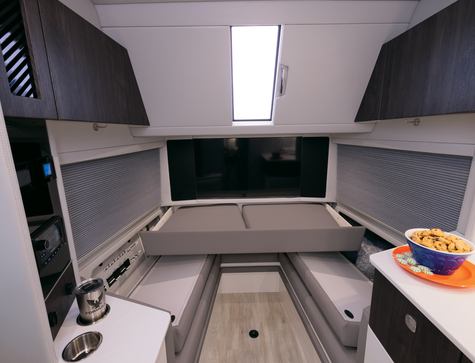 Formula 457 Center Console Fish Boat | YachtBuyer