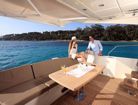 Prestige 550 Yacht (2012 - 2019)