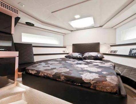 Cranchi 64 HT Yacht (2010 - 2011)