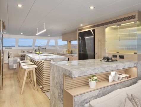 Horizon V74 Yacht | YachtBuyer