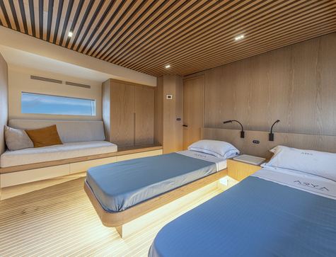 Mylius M62P Yacht