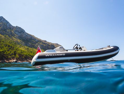Williams SportJet 435 Yacht | YachtBuyer