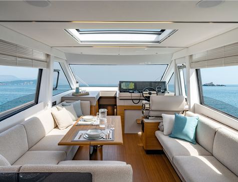 Solaris Power 60 Coupé Yacht