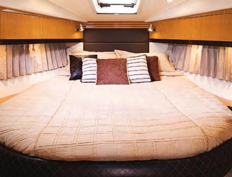 Carver 44 Sojourn Yacht (2009 - 2012)