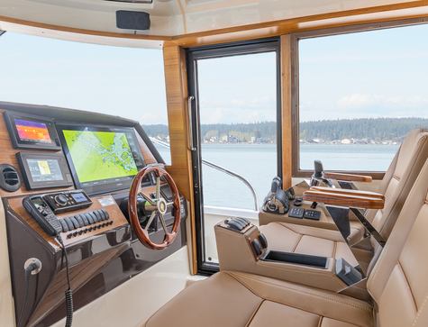 Ranger Tugs R-43 S Boat