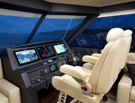 Maritimo M70 Yacht (Gen 1, 2016 - 2020)