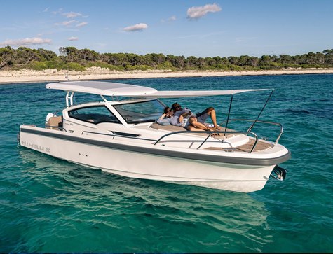 Nimbus Weekender 9 Boat