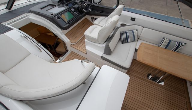 NONAME Yacht for Sale - 52ft Princess V48 Open - 2017 | YachtBuyer